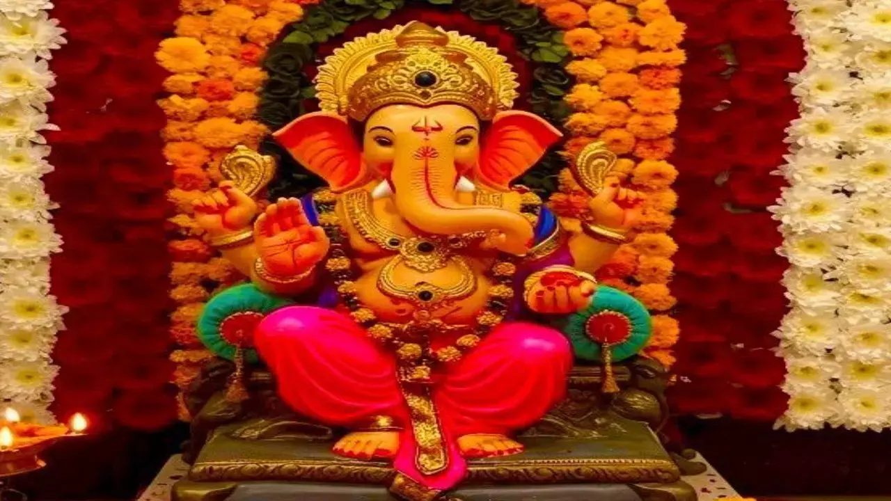 Ganesh Chaturthi 2025: कब है गणेश चतुर्थी? नोट करें सही डेट, शुभ ...